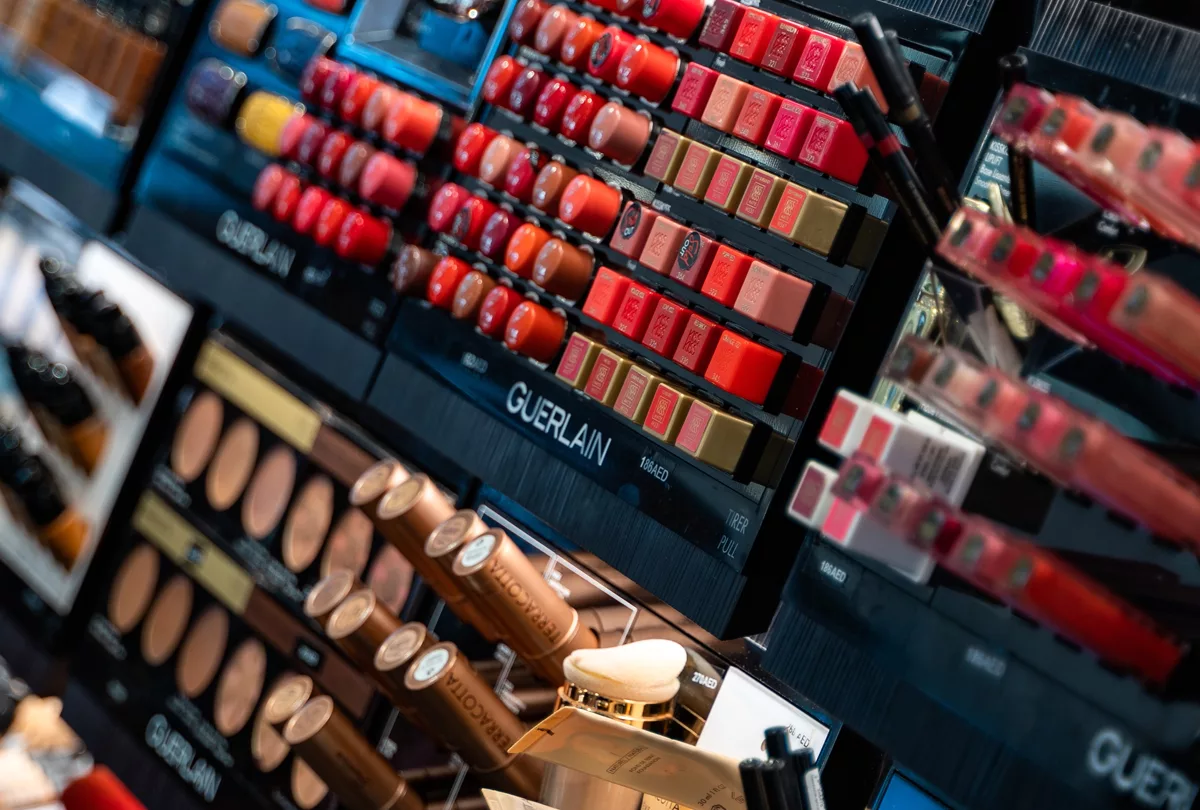 China Cosmetics Sales Channels & Market Entry - Acadia Advisory